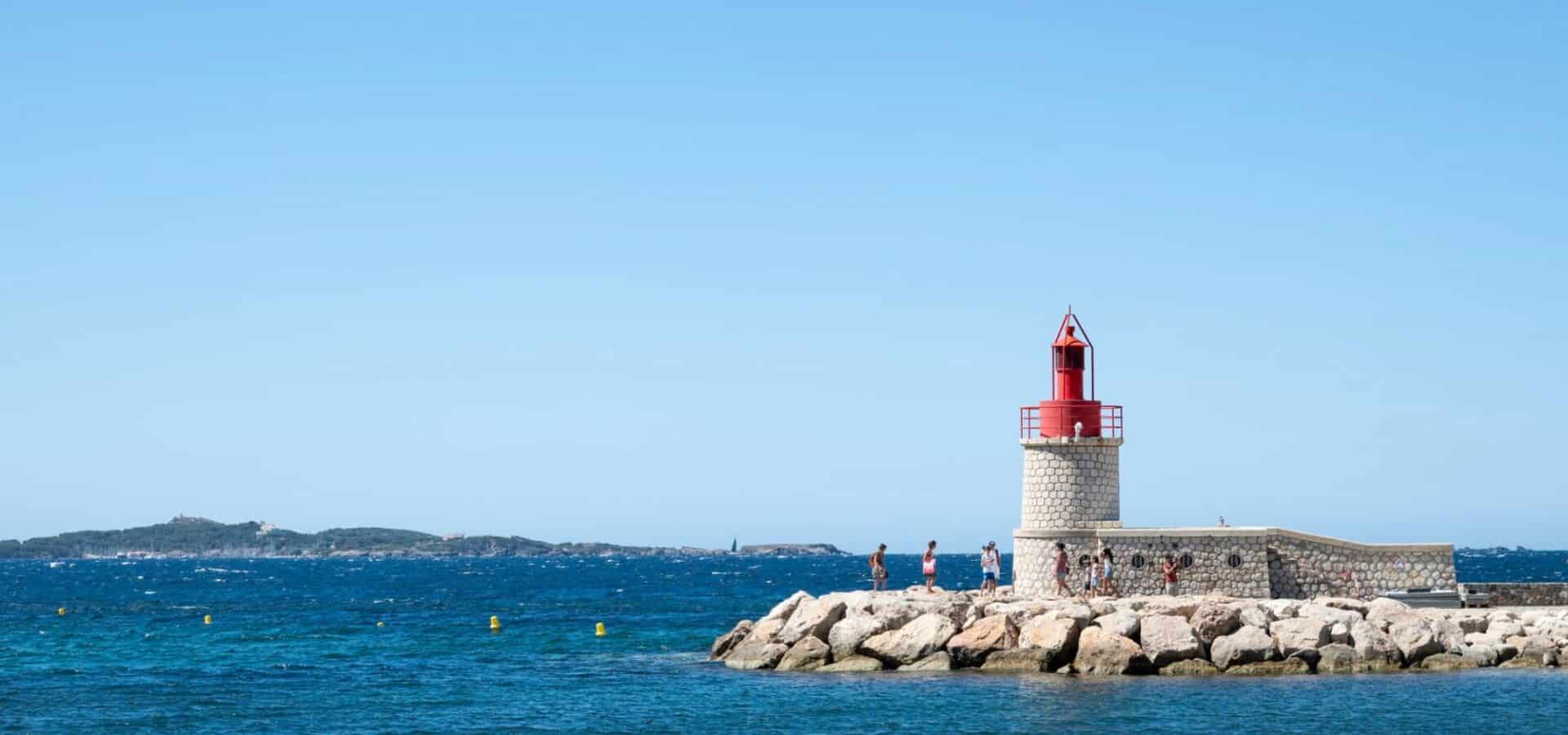 Que faire à Sanary-sur-Mer : balades, plages et trésors varois ...